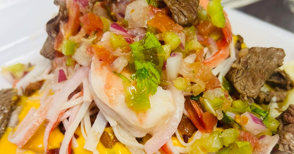 $25 por 2 Papas de especialidad de la casa a escoger entre: Asada ...