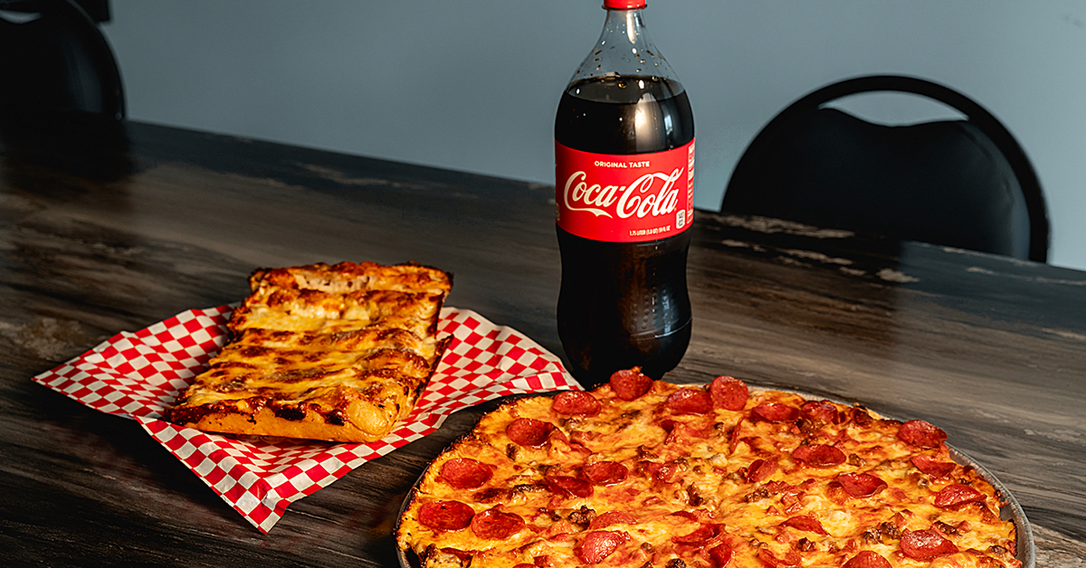 $19 por 1 Pizza grande de hasta 3 carnes (Pepperoni, Chorizo y Carne ...